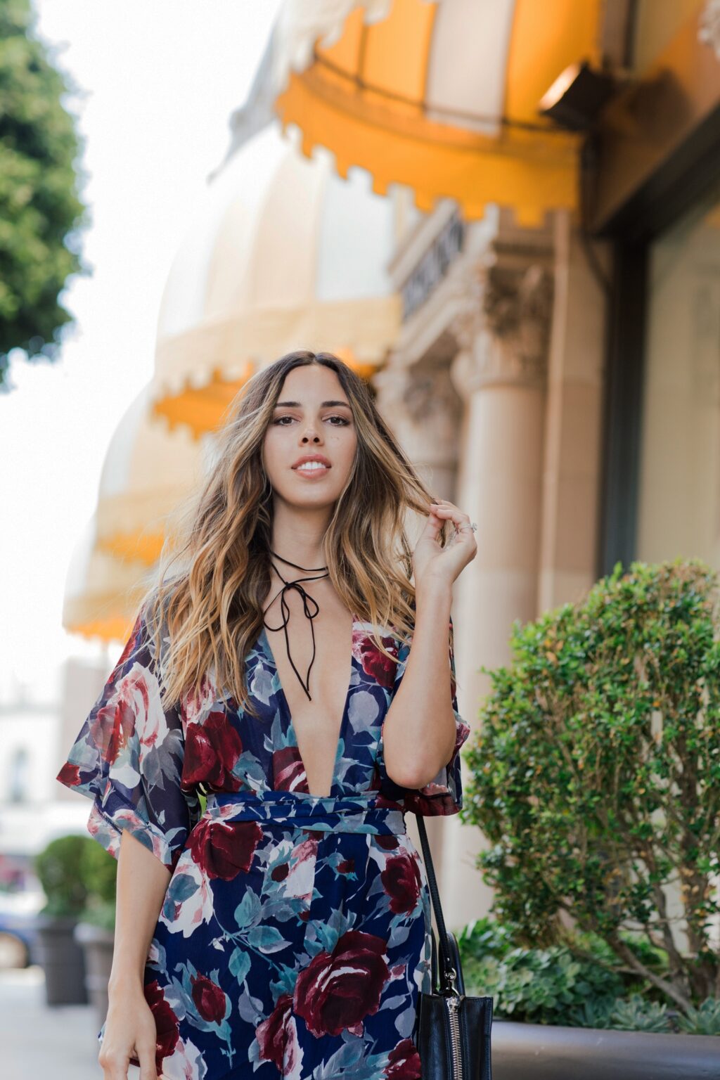 SHORT GIRL STYLE SECRETS - Sivan